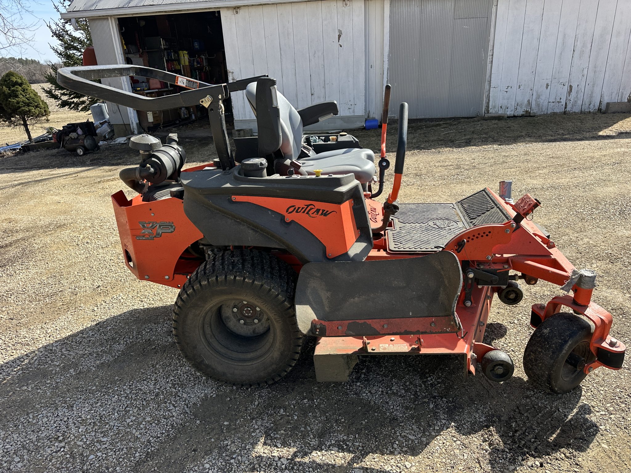 Estate of Scott Lutz Online Auction